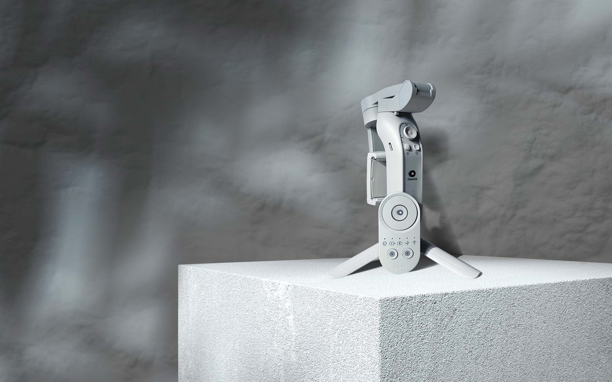 AI Powered and Auto Tracking Camera System for Sports | XbotGo